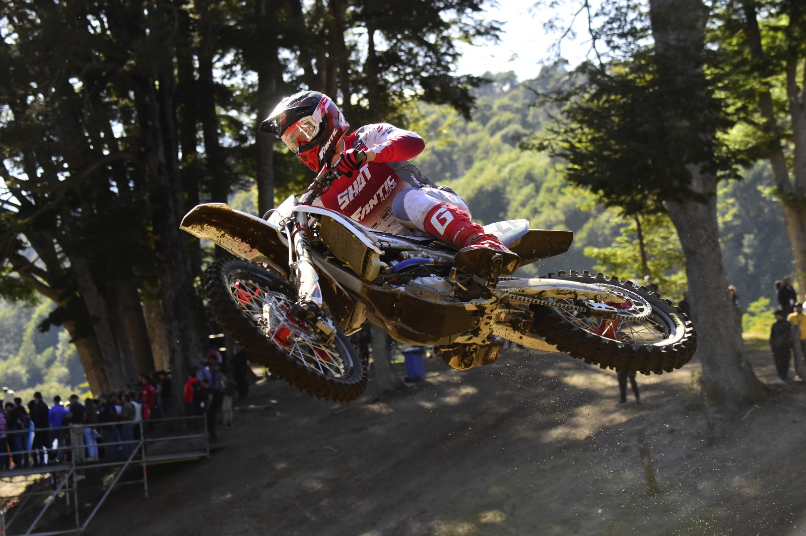 Fantic Racing チームのデビュー戦となったアルゼンチンでの MX2 GP で、トム＝グゥイオンがストイックな走りを見せた ...